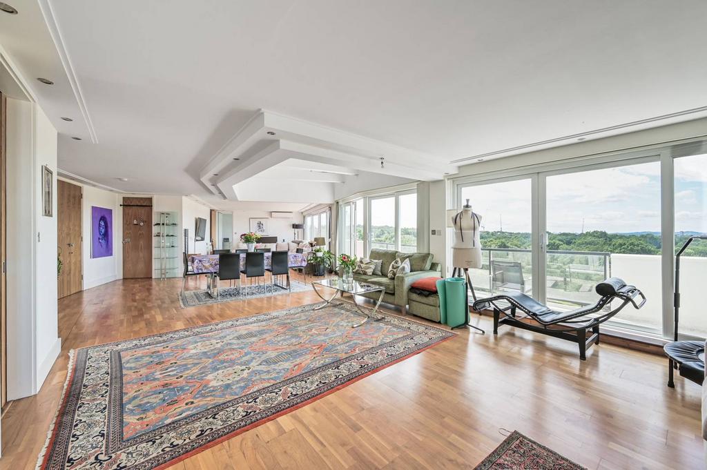 Highgate, Highgate, London, N6 4 bed flat to rent - £8,004 pcm (£1,847 pw)