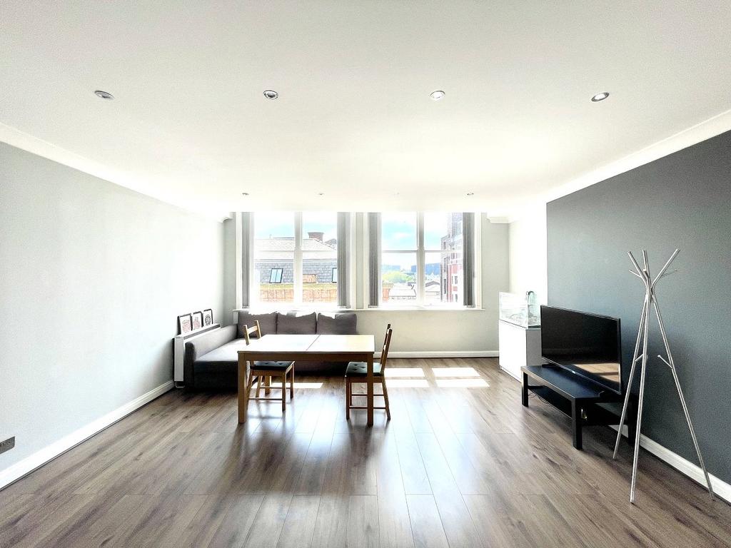Velvet House, 60 Sackville Street... 2 bed apartment - £1,300 pcm (£300 pw)