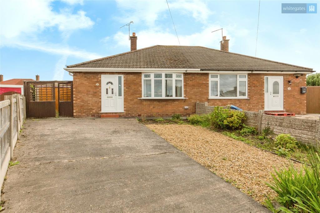 Westbourne Avenue, Crewe, Cheshire, CW1 2 bed bungalow for sale - £150,000