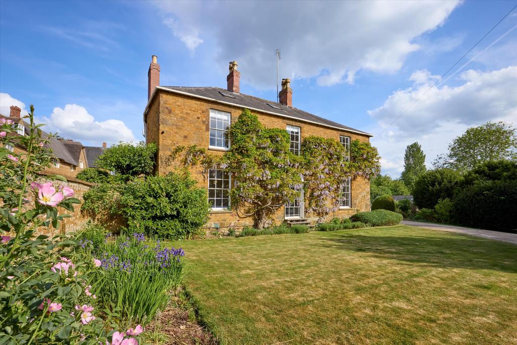 Humber House, Bloxham, Oxfordshire, OX15 6 bed detached house for sale ...