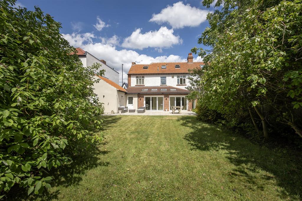 Kenton Road, Gosforth, Newcastle upon... 5 bed semi-detached house for ...