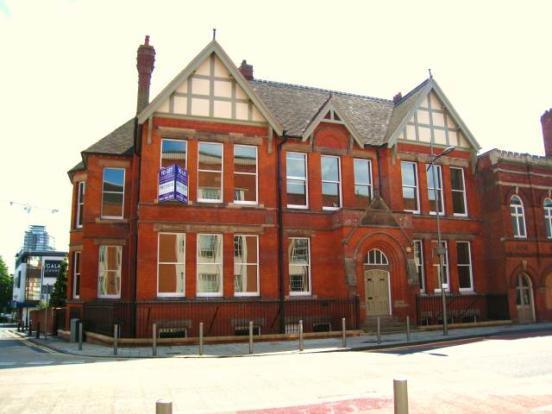 Stafford Street, Wolverhampton 2 bed apartment - £850 pcm (£196 pw)