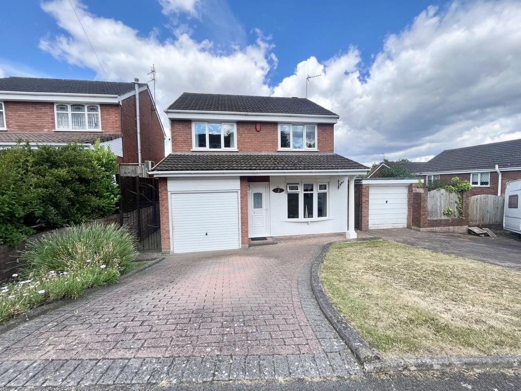 Sherwood Drive, Brierley Hill DY5 3 bed detached house for sale - £270,000