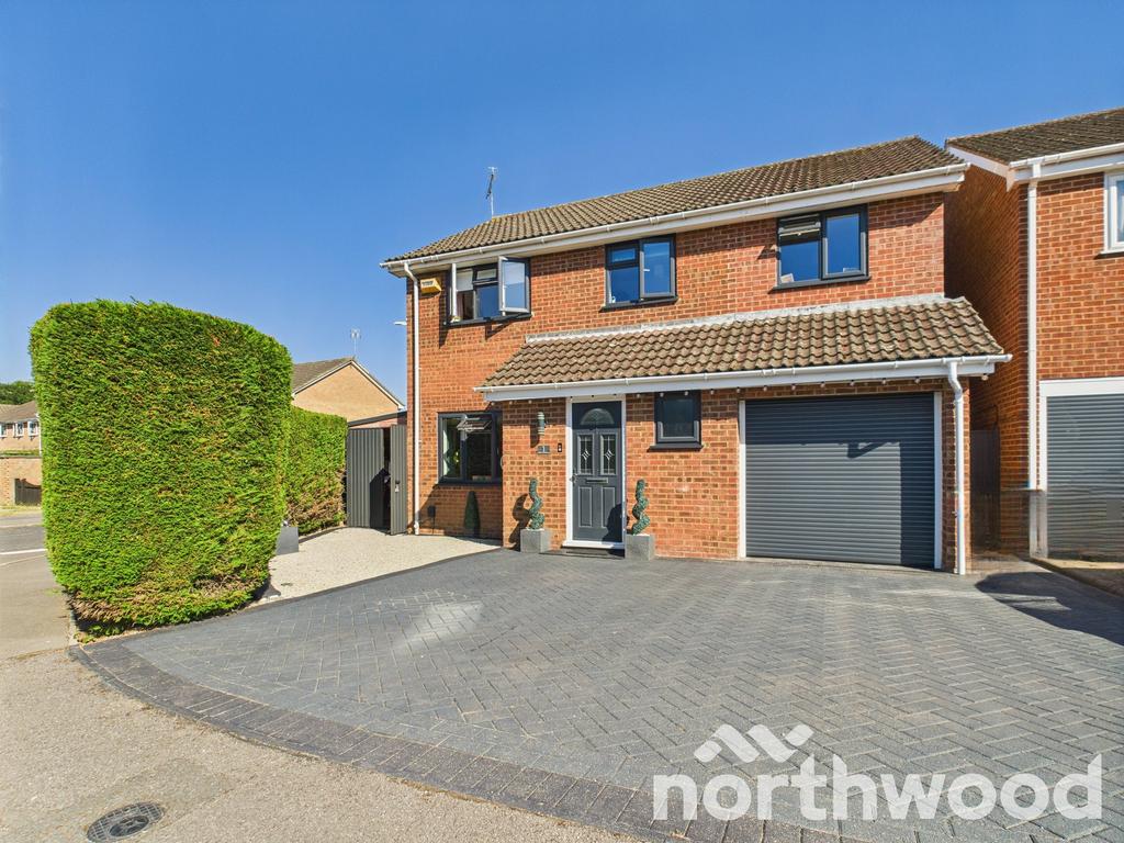 Westbourne, Ashford, Ashford, TN23 4 bed detached house for sale - £475,000