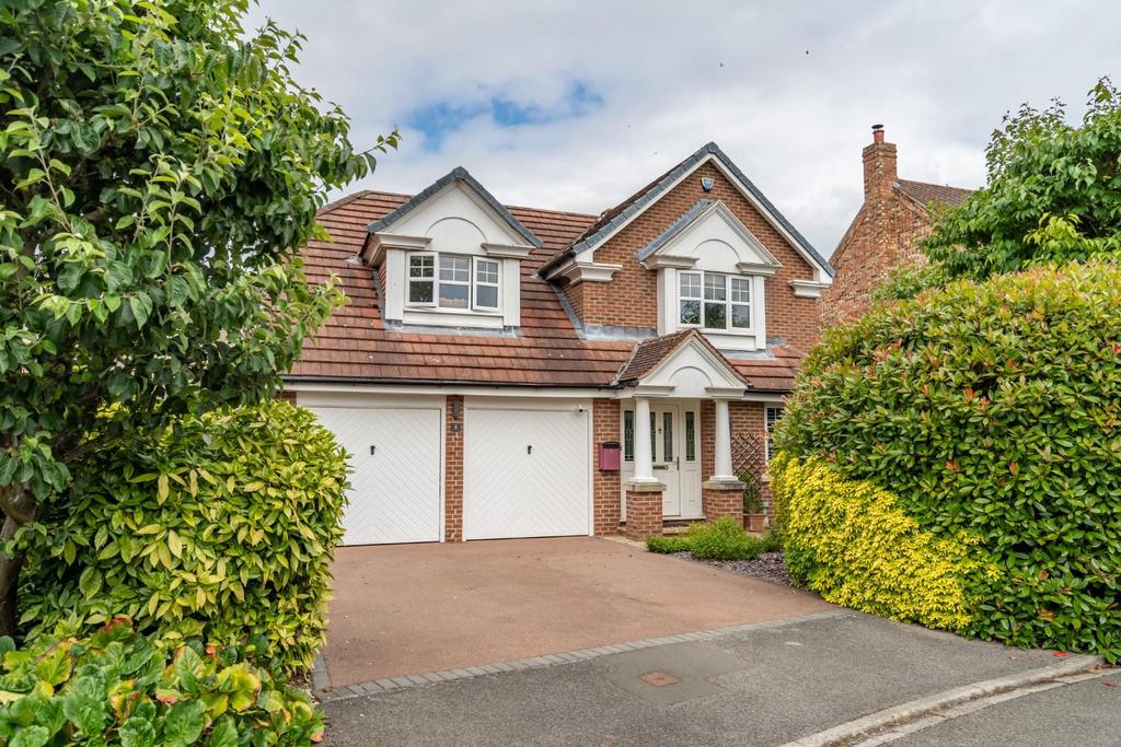 Manor Farm Close, Copmanthorpe, York 4 bed detached house for sale - £ ...