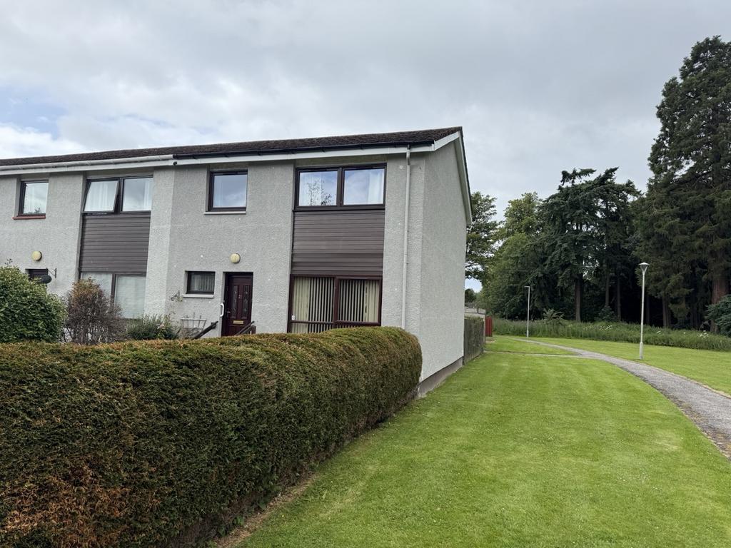Bellfield, Invergordon IV18 3 bed end of terrace house for sale - £110,000