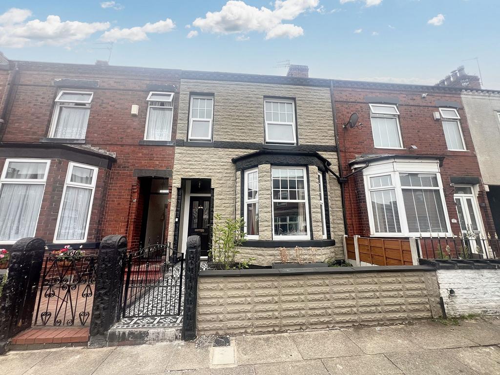 Alexandra Road, Eccles, M30 3 bed terraced house for sale - £260,000