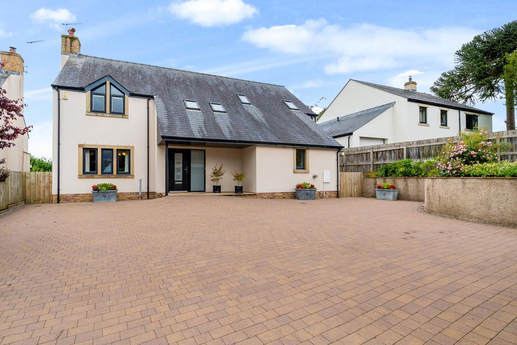 Byre House, Stainton, Penrith... 4 bed detached house for sale - £725,000