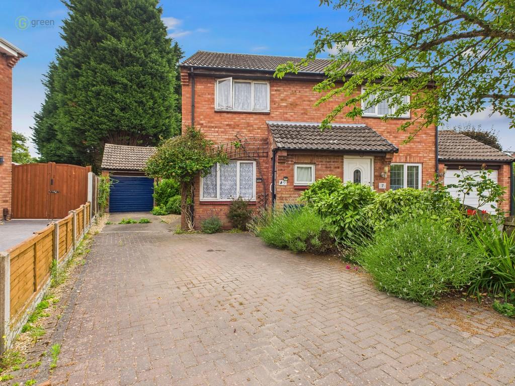 Newhouse Farm Close, Sutton Coldfield... 2 bed semi-detached house - £ ...