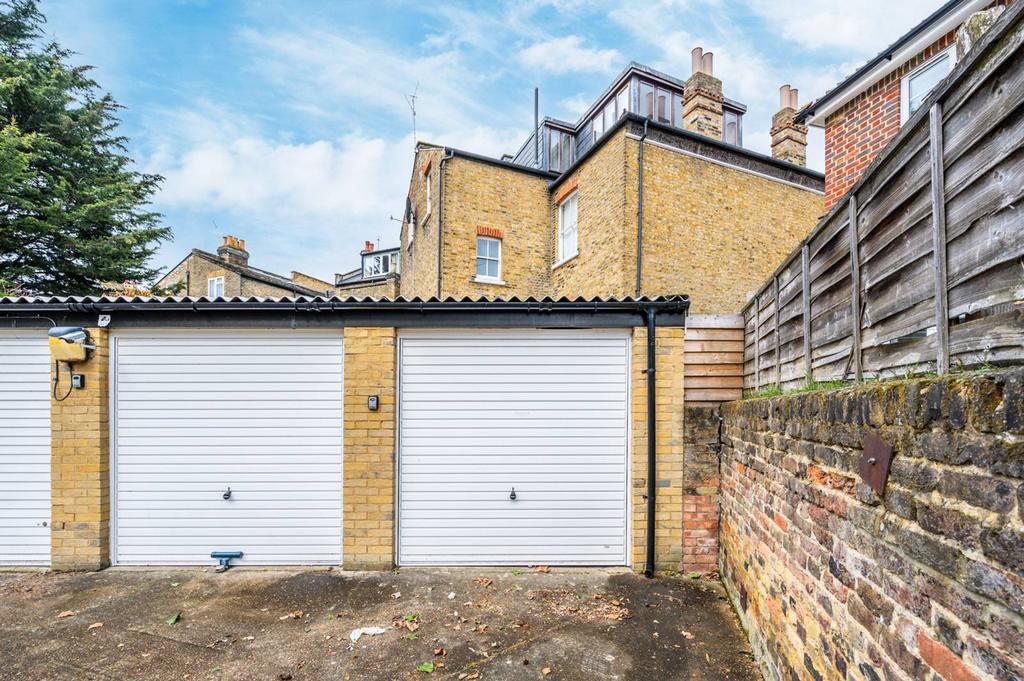 Boundaries Road, Balham, London, SW12 Garage for sale - £48,000