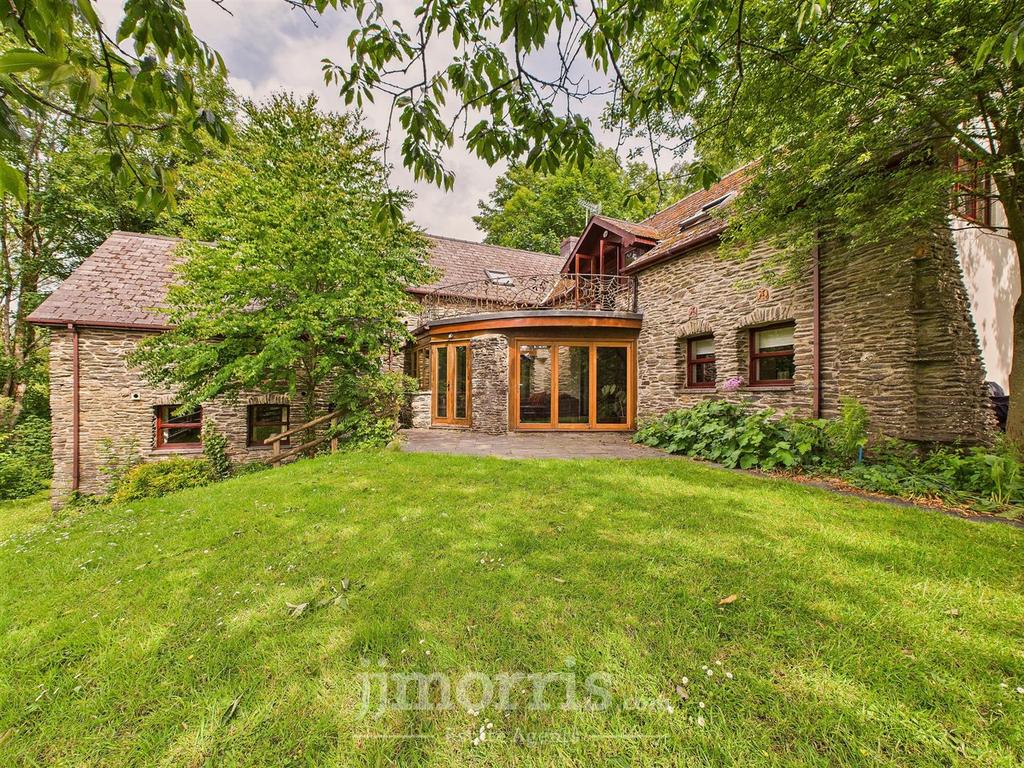 Velindre, Llandysul 8 bed country house for sale - £550,000