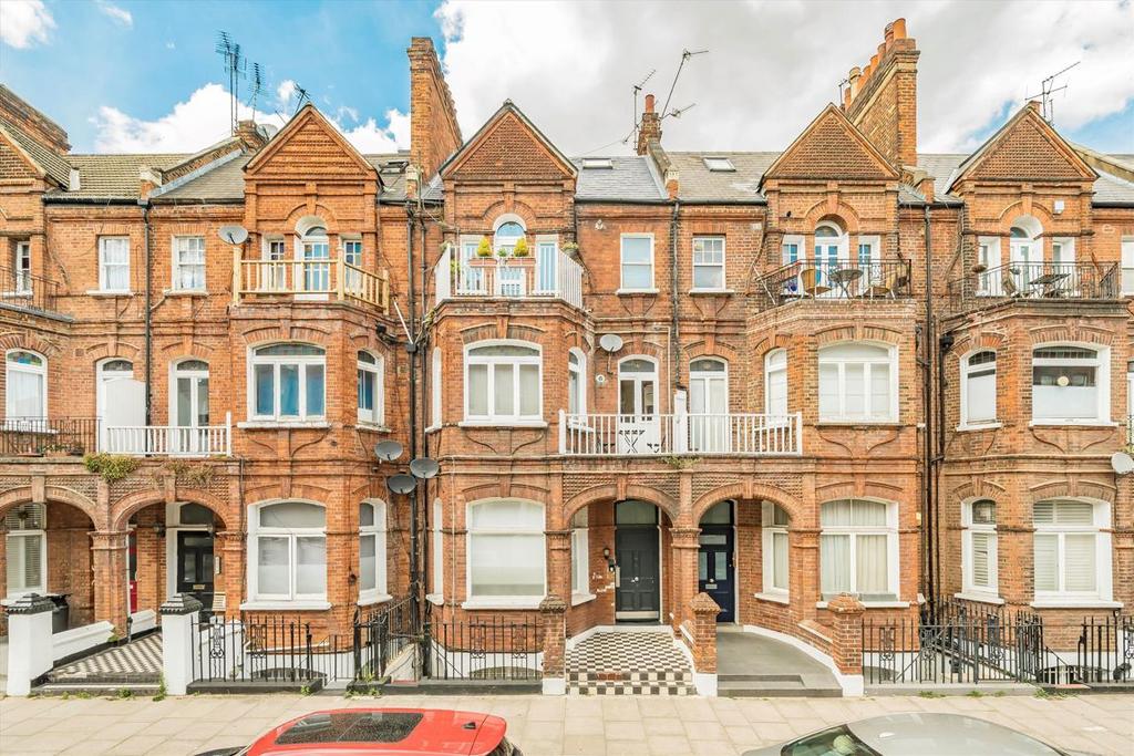 Comeragh Road, London W14 3 bed flat - £800,000