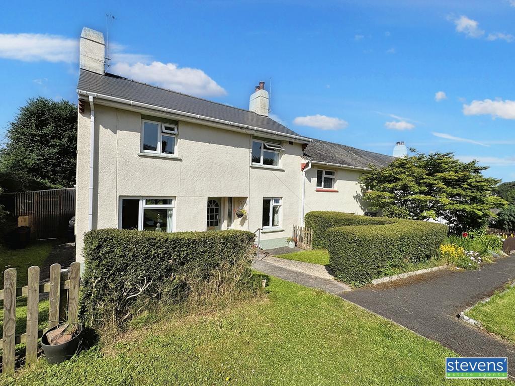 Arundell Road, North Tawton, Devon, EX20 3 bed end of terrace house - £ ...