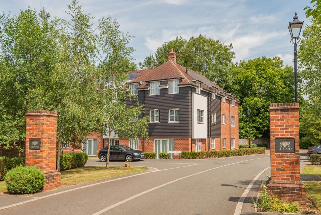 Brayfield Close, Little Chalfont 1 bed ground floor flat for sale - £ ...