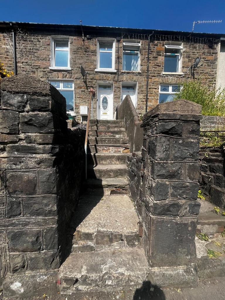 Baglan Street, Treherbert, CF42 3 bed terraced house to rent - £700 pcm ...