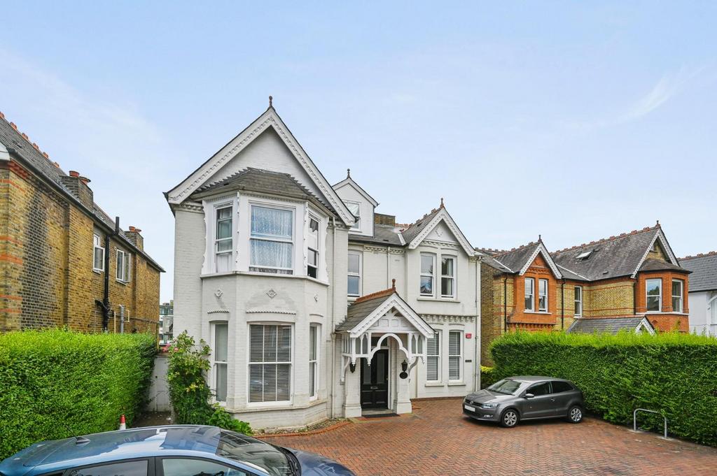 Madeley Road Ealing W5 1 bed flat to rent - £1,650 pcm (£381 pw)