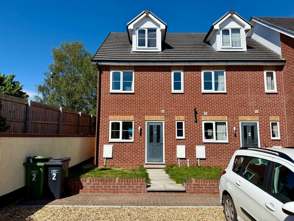 Newtown Road, Hereford, HR4 4 bed terraced house for sale - £250,000