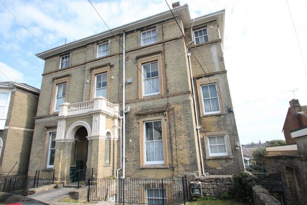 Belvedere Street, Ryde, Isle of Wight 2 bed apartment - £725 pcm (£167 pw)