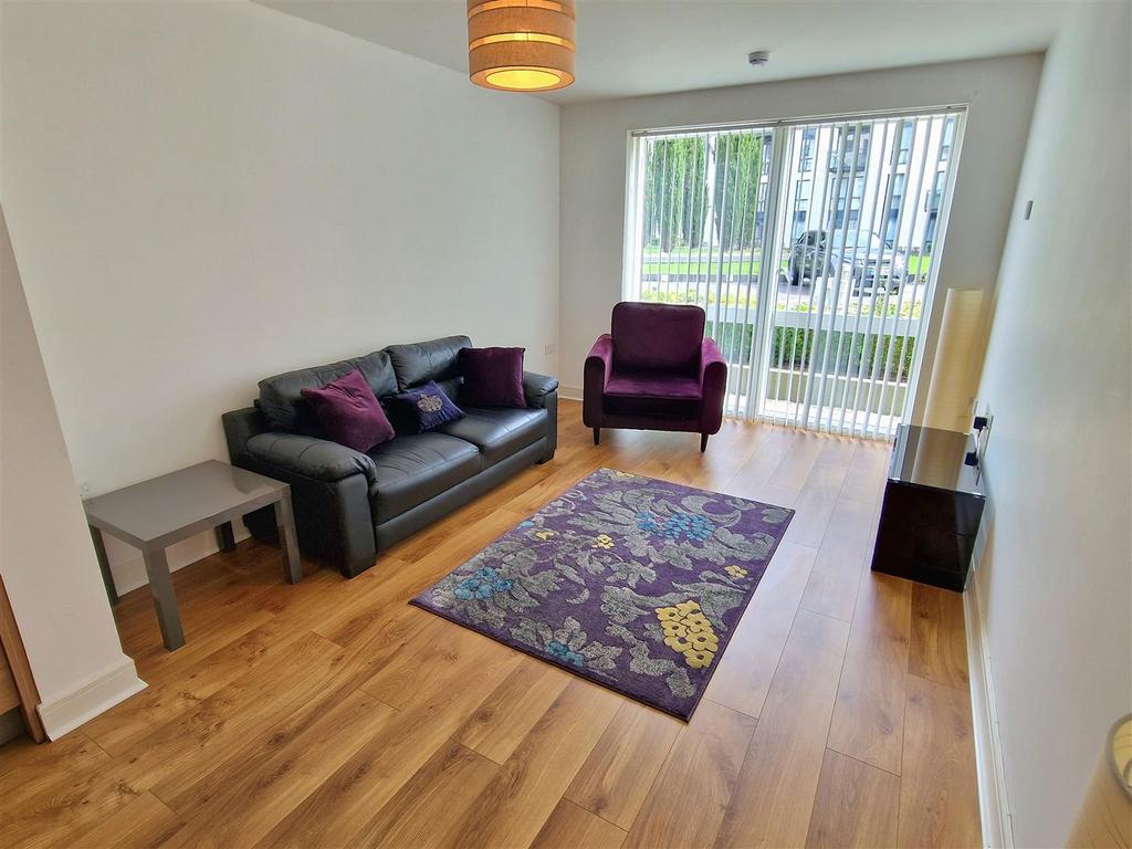 Hemisphere, 20 Edgbaston Crescent... 1 bed apartment - £900 pcm (£208 pw)