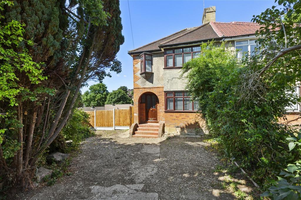 Melbourne Road, High Wycombe HP13 3 bed semi-detached house - £1,675 ...
