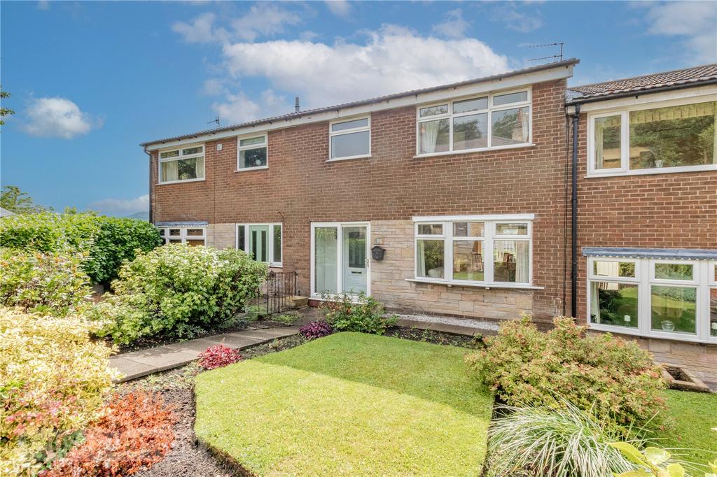 Quickedge Road, Mossley, OL5 3 bed terraced house - £240,000