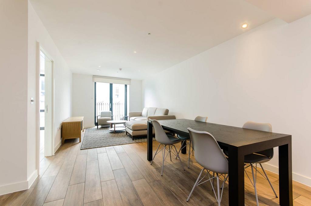 Three Colts Lane, Bethnal Green... 1 bed flat - £2,700 pcm (£623 pw)