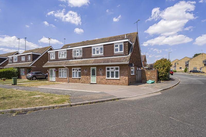 Claremont Road, Hextable 4 bed semi-detached house for sale - £625,000