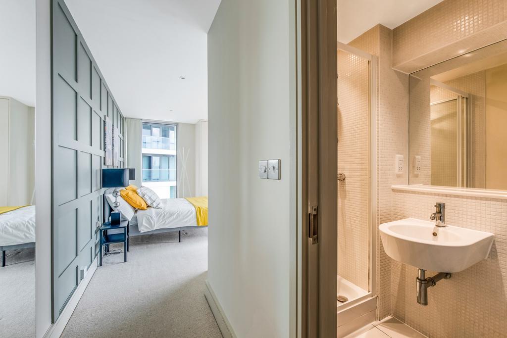 Denison House 3 3 bed flat to rent - £4,290 pcm (£990 pw)