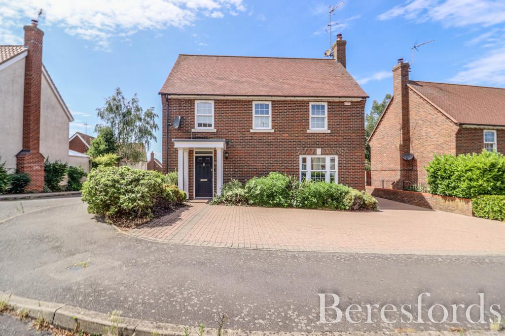 Mill Park Drive, Braintree, CM7 4 bed detached house for sale - £475,000