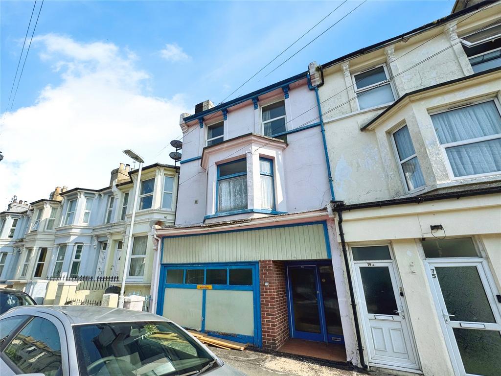 Hughenden Road, East Sussex TN34 4 bed terraced house for sale - £185,000
