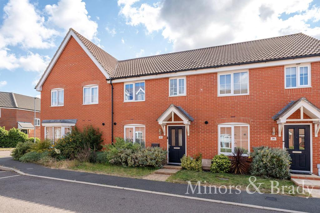 Minotaur Way, Norwich, NR5 3 bed terraced house - £1,300 pcm (£300 pw)