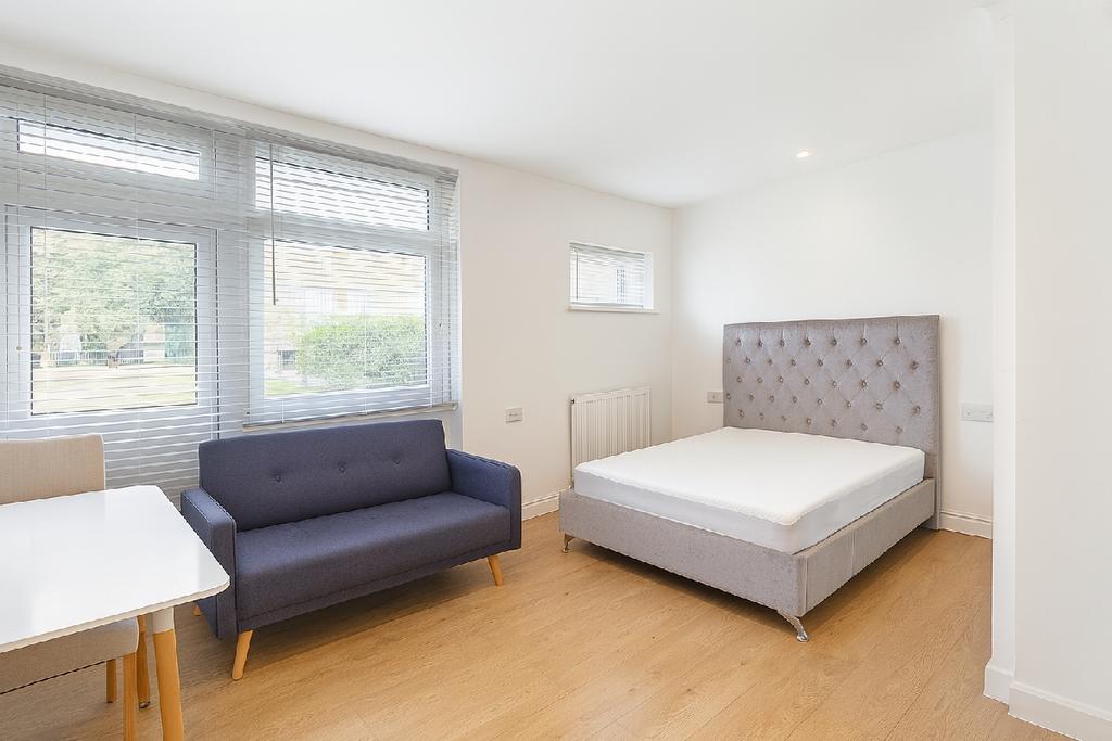 Baroness Road, London, Shoreditch Studio - £1,400 pcm (£323 pw)