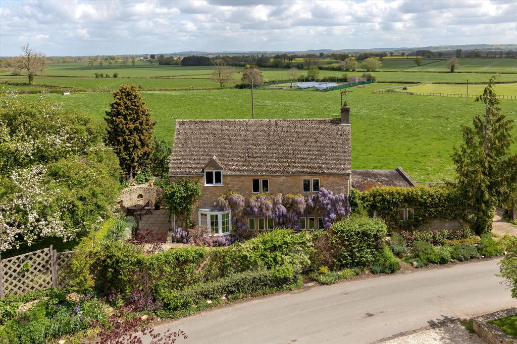 Longborough, Moreton-in-Marsh, GL56 3 bed detached house for sale - £ ...