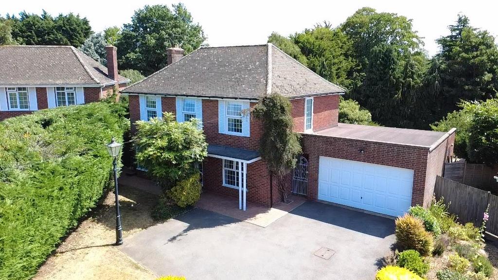 High Street, Brixworth... 4 bed detached house for sale - £650,000