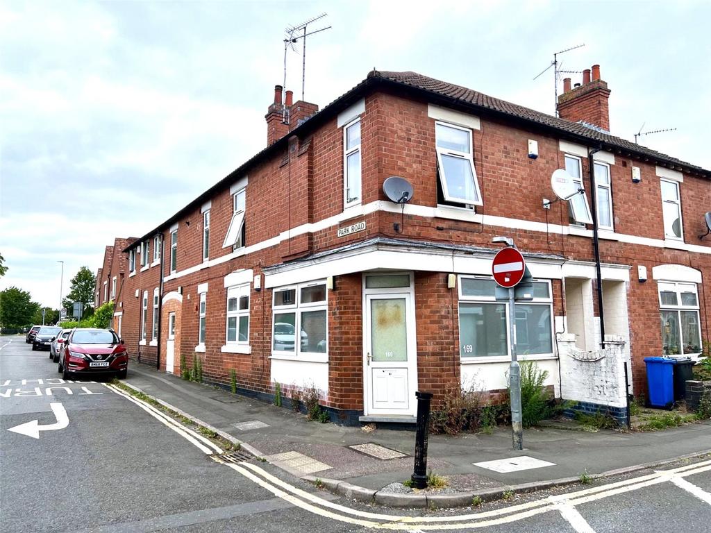 Wood Street, Northamptonshire NN16 2 bed flat to rent - £750 pcm (£173 pw)