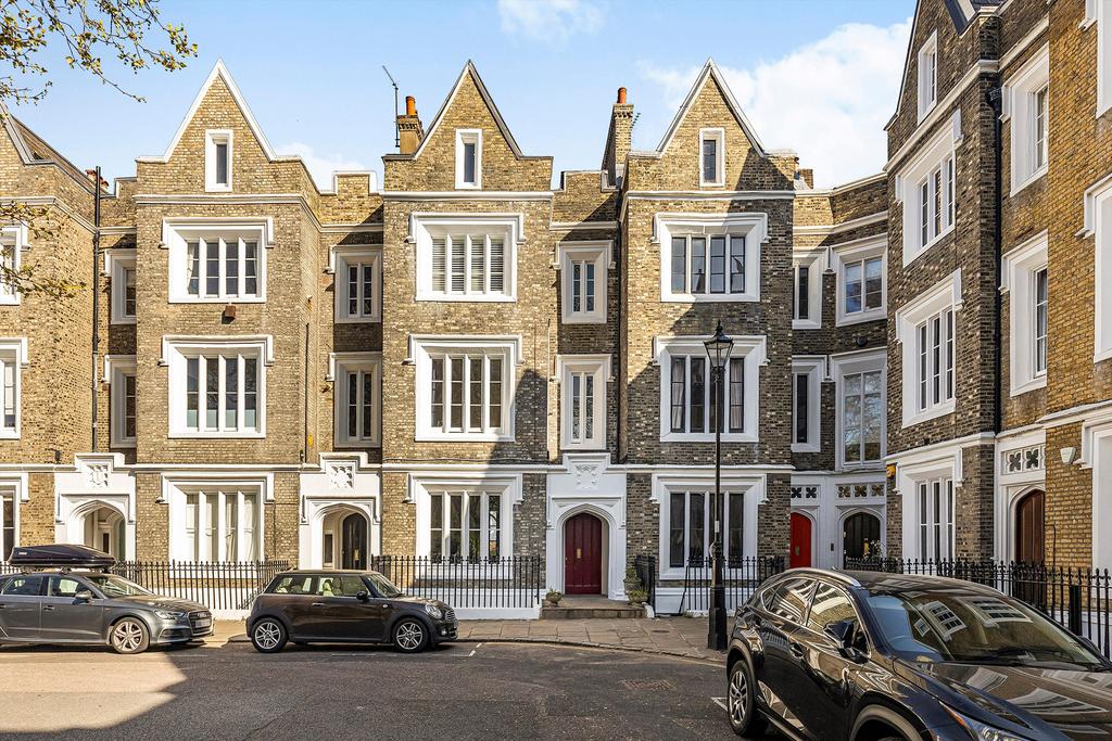 Lonsdale Square, Islington, London, N1 3 bed maisonette for sale - £ ...