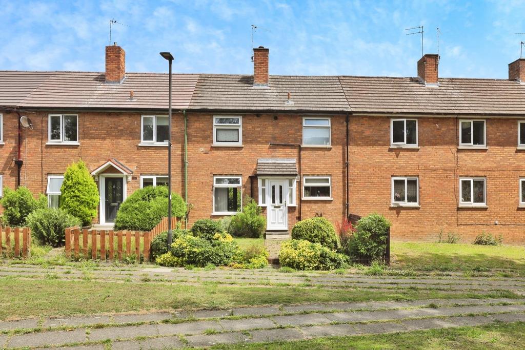 Gresley Road, Low Edges, Sheffield... 3 bed townhouse - £150,000