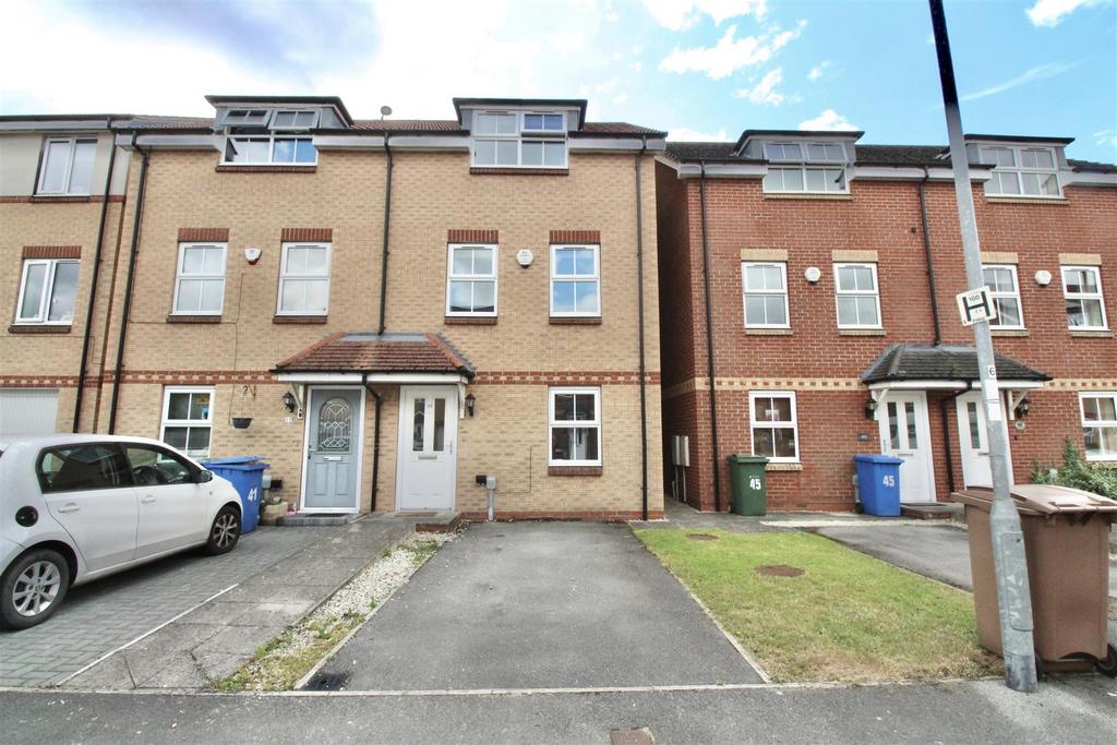 Merchant Way, Cottingham 4 bed semi-detached house - £1,100 pcm (£254 pw)