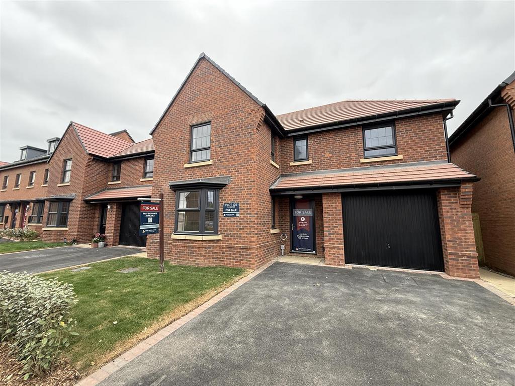 Marley Way, Burton on Trent DE15 4 bed detached house - £419,995