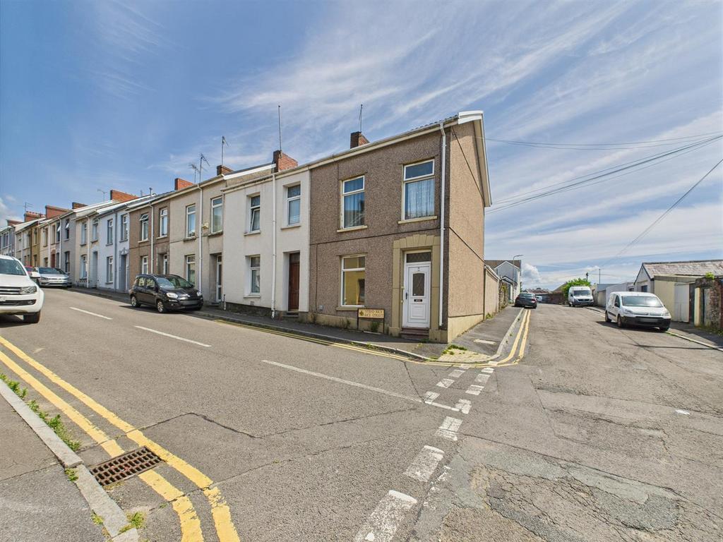 Rice Street, Llanelli 3 bed terraced house - £95,000