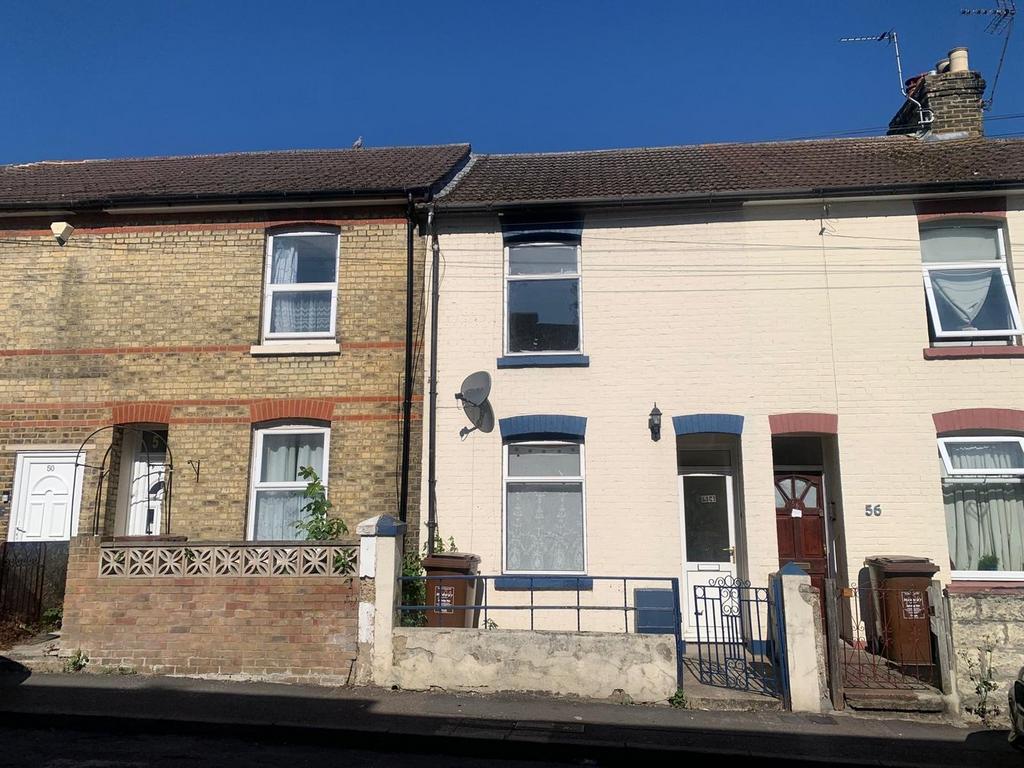 East Street, Gillingham ME7 2 bed house for sale - £200,000