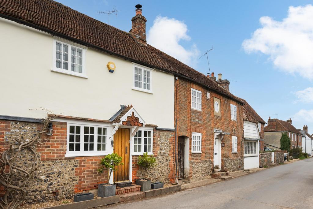 Skirmett, RG9 6TE 3 bed terraced house to rent - £2,500 pcm (£577 pw)