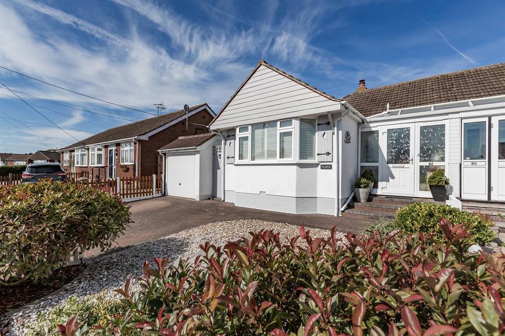 Clover Rise, South Tankerton, Whitstable 2 bed semi-detached bungalow ...