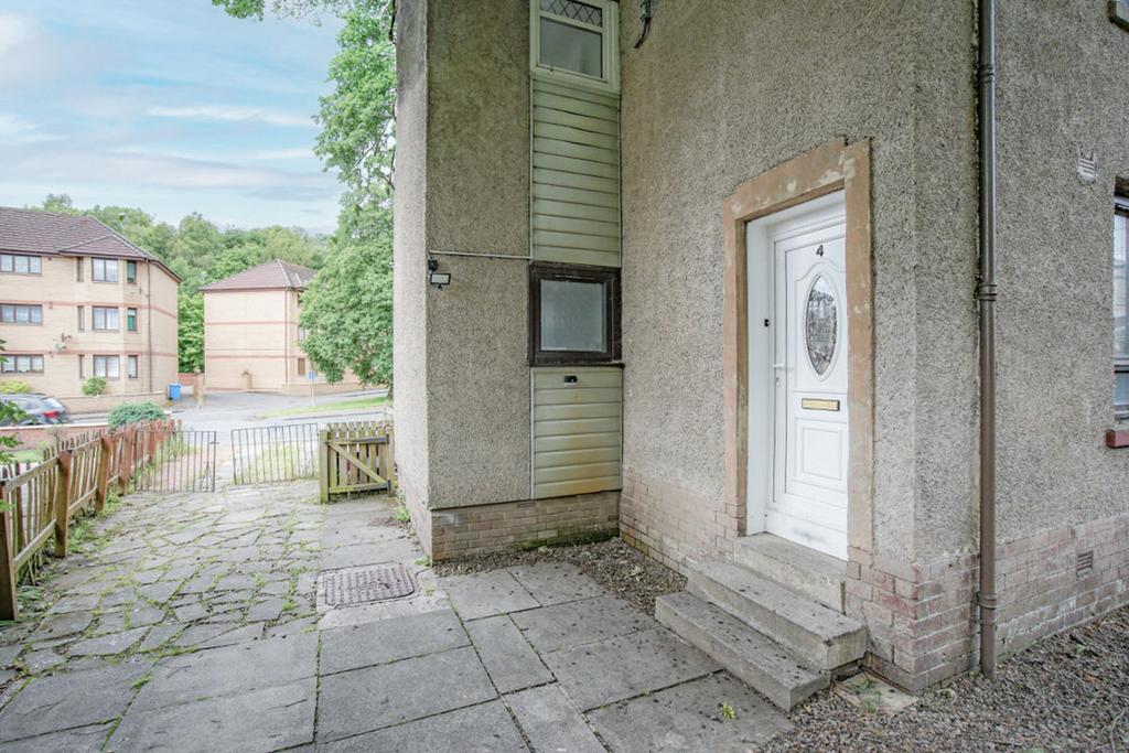 Dundas Street, Bathgate, EH48 2 bed flat for sale - £100,000