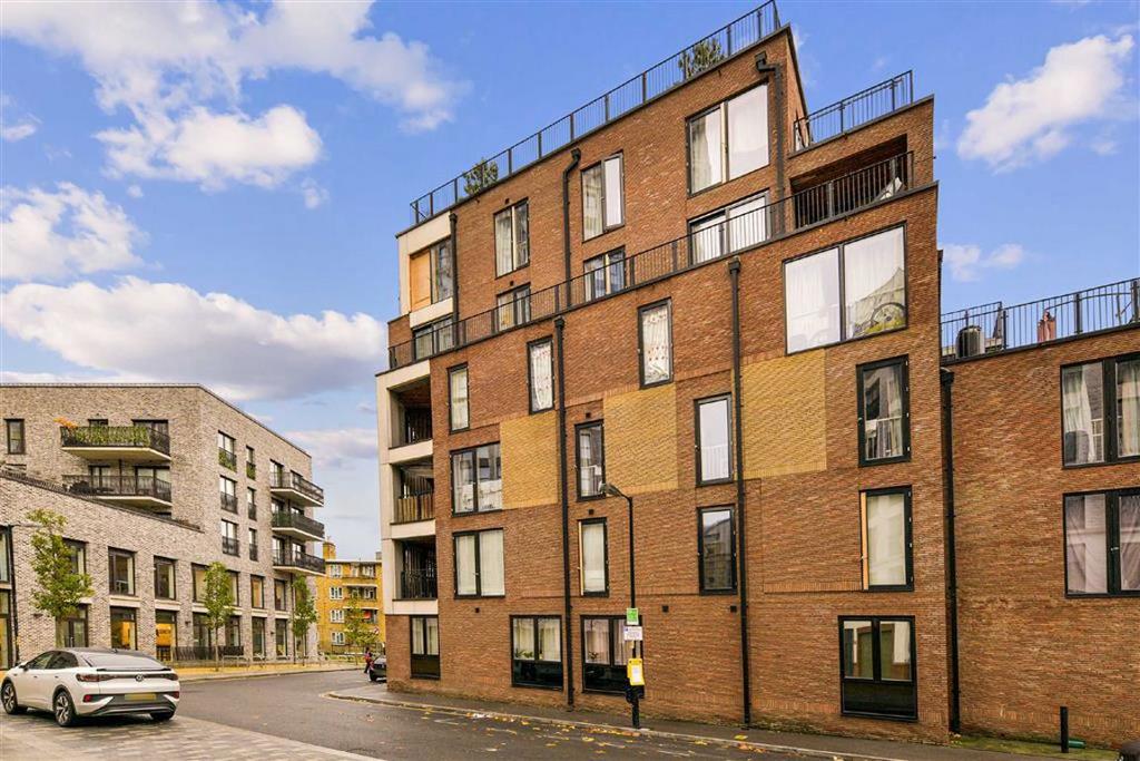 Milcote Street, London SE1 2 bed flat - £2,600 pcm (£600 pw)