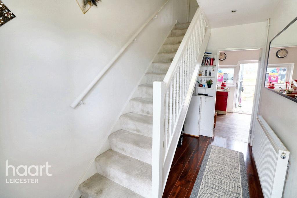 Netherhall Road, Leicester 3 bed terraced house for sale - £260,000