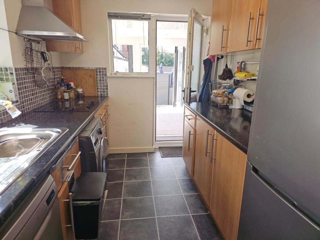 Glyn Rohsen, Cardiff 3 bed semi-detached house for sale - £319,000