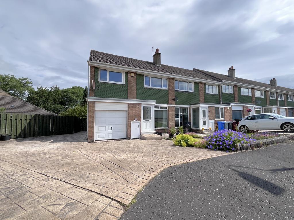 Burnfoot Crescent, Burnside... 3 bed end of terrace house - £195,000