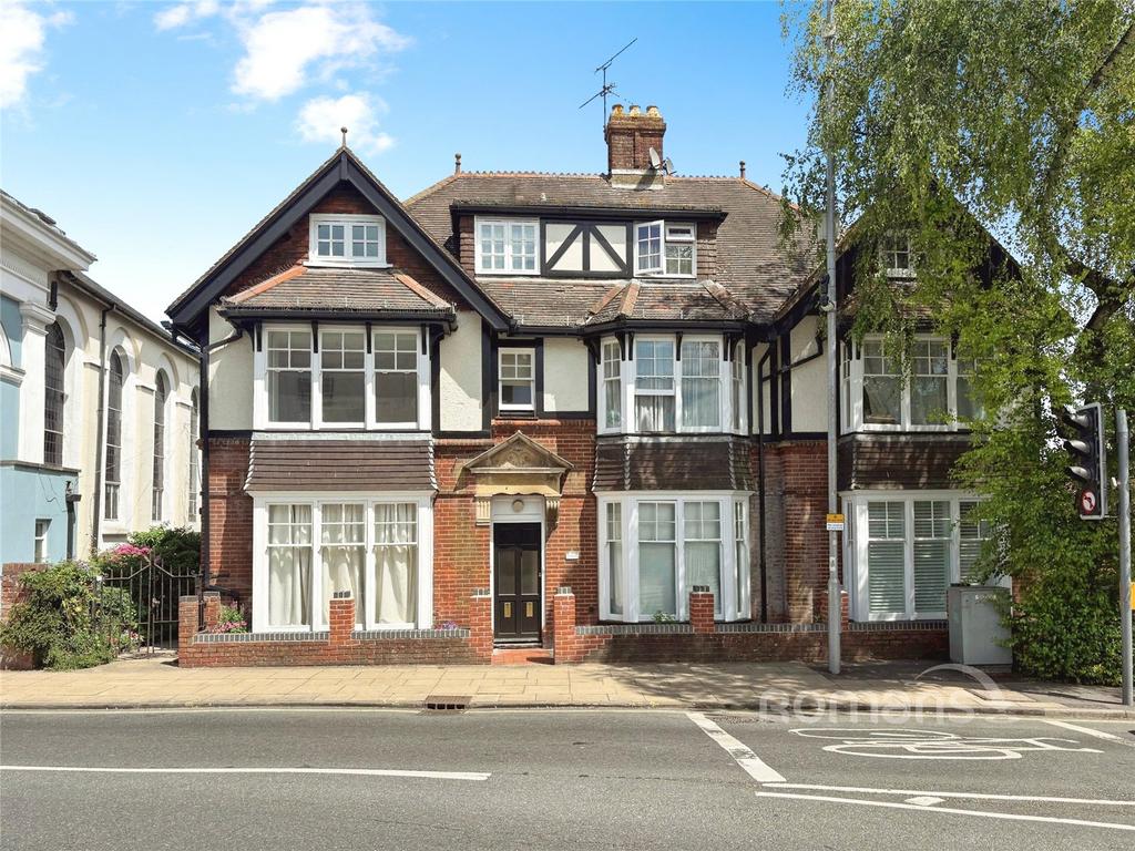 Northgate Lodge, City Road... 1 bed flat to rent - £1,300 pcm (£300 pw)
