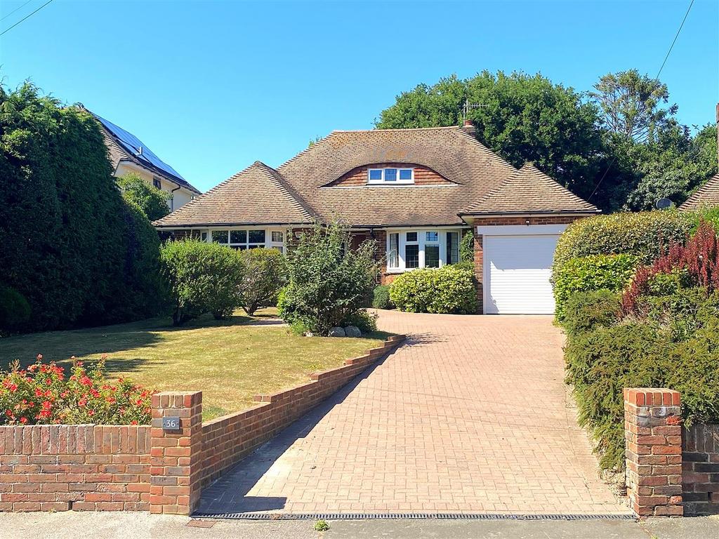 Terminus Avenue, Bexhill on Sea 3 bed detached bungalow - £565,000